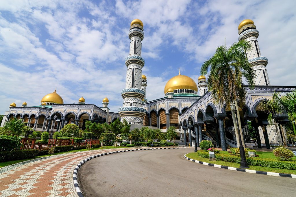 Rihlah ke Brunei Darussalam (7) : Indahnya Masjid Jame’ Asr Hassanil ...